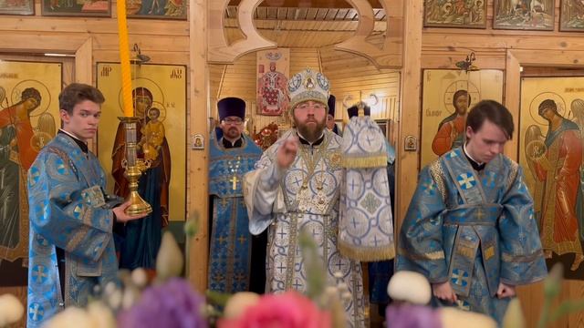 МИТРОПОЛИТ ИГНАТИЙ СОВЕРШИЛ ВСЕНОЩНОЕ БДЕНИЕ В ХРАМЕ РОЖДЕСТВА ПРЕСВЯТОЙ БОГОРОДИЦЫ Г. САРАТОВА