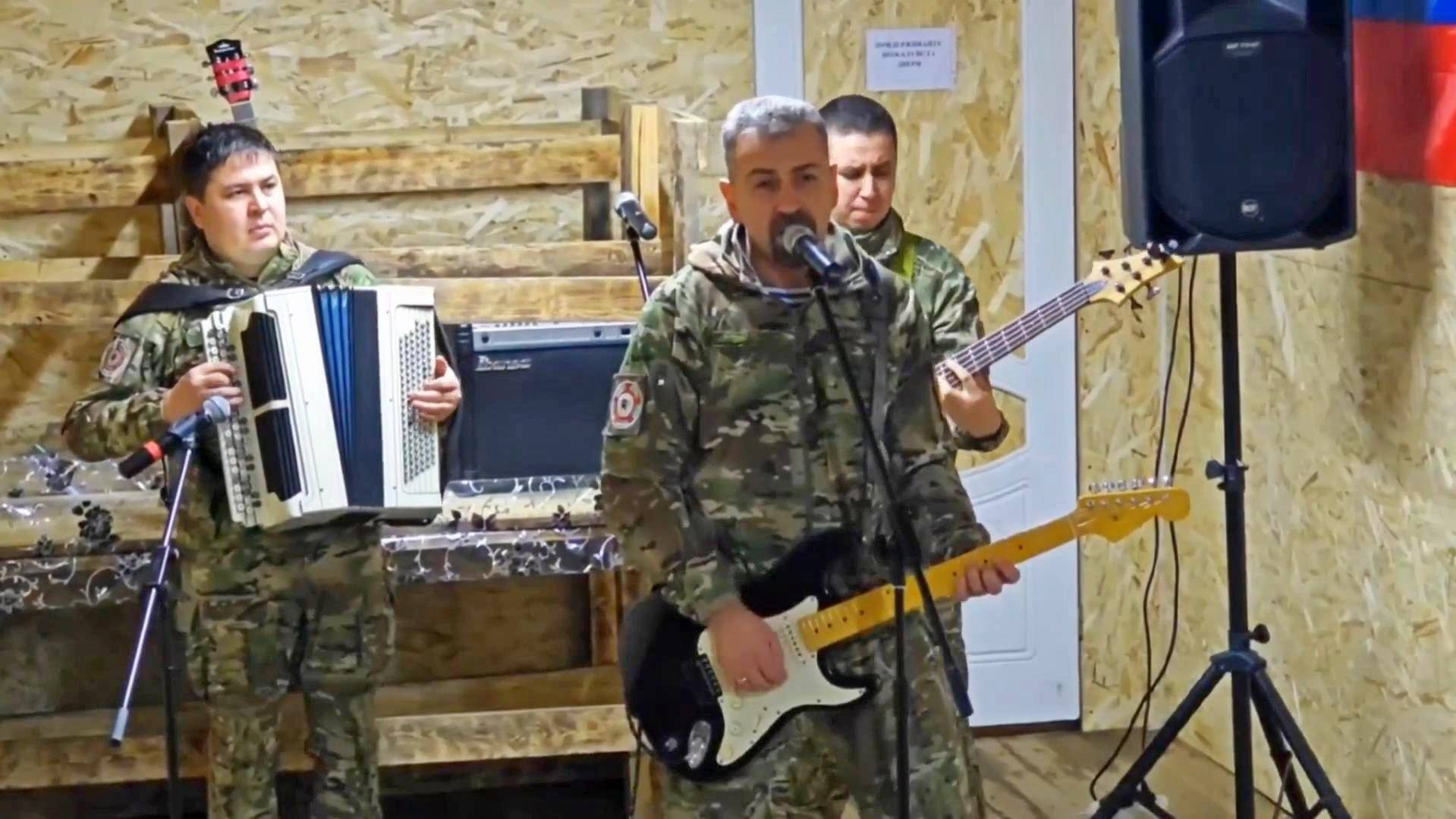 "И будет мир!", поёт Андрей Лемещенко