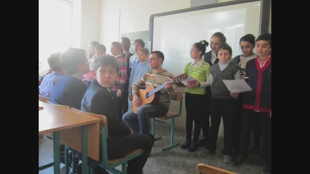 Праздник Английского и Французского языка 13 марта 2014 Московская Международная школа-интернат №56