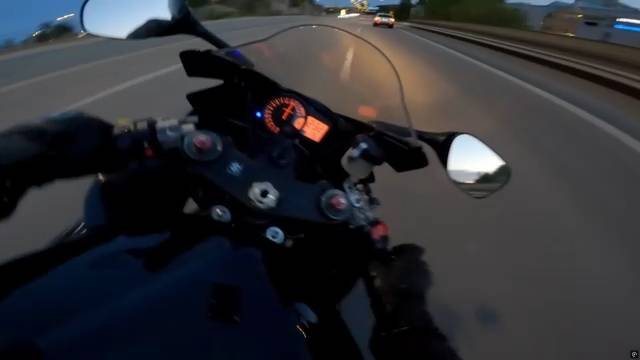 Видеоклип. Мотоцикл