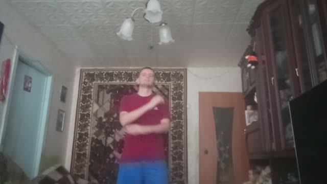 Ловлю вайб под трек: "Я всё ещё живой"