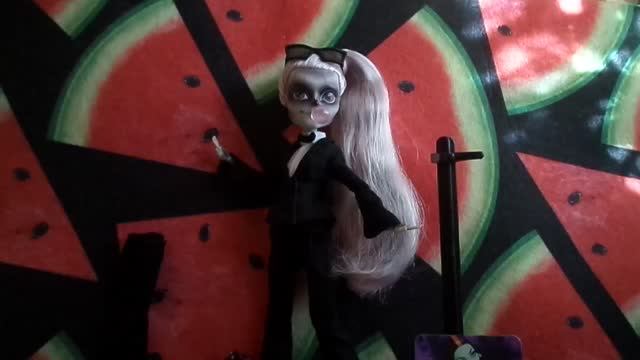 Обзор на Зомби Гугу - Zomby GaGa*Monster High*Lady GaGa