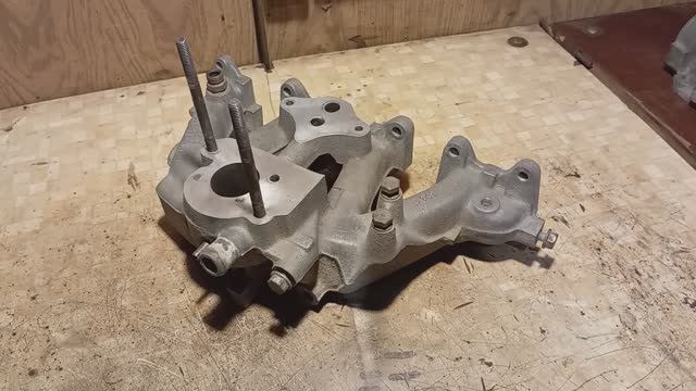 X12SZ. Впускной коллектор. Моновпрыск. Клапан EGR. Постель распредвала Опель.