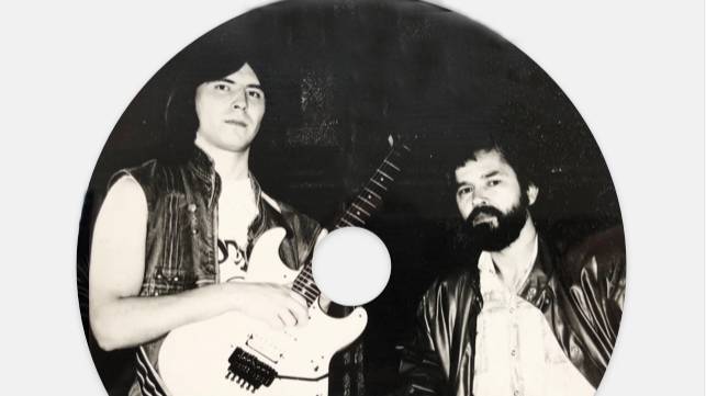 01. "Үтте бары бер мәл" — гр."Сая", 1 альбом ("Башҡорт ҡымыҙы"). 1991г.