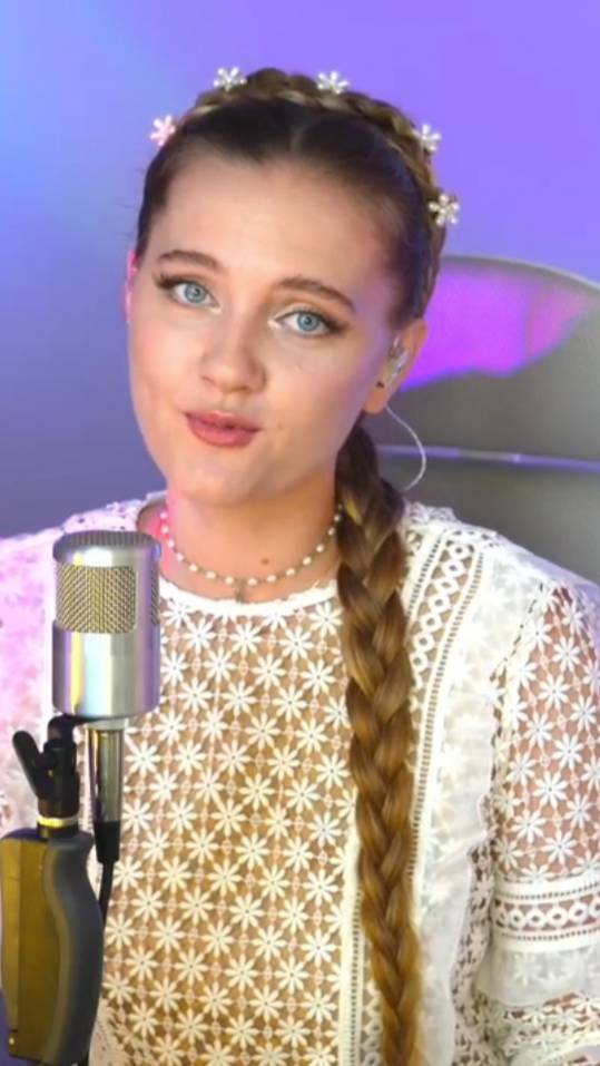 Юлия Щербакова "Ясный мой свет"