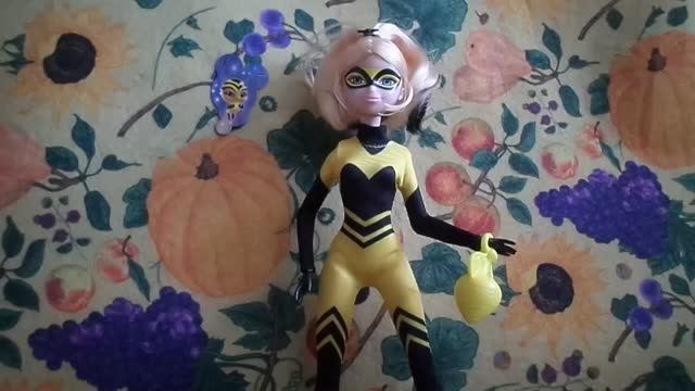 Обзор на куклу Леди Пчела-Queen Bee (Хлоя)*Миракьюлос-Miraculous