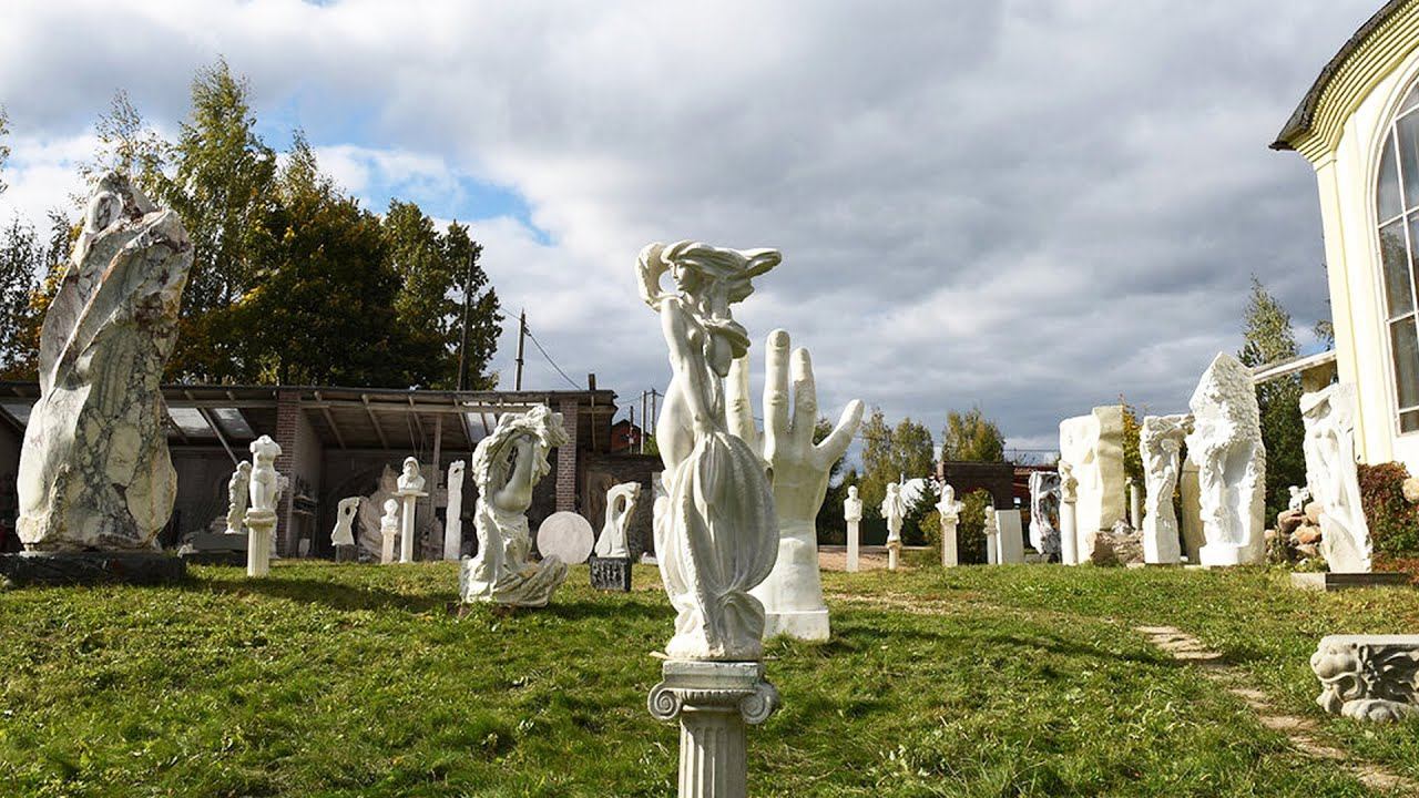 Парк скульптур С. Казанцева в деревне Борзые Истринского района МО (05.10.13)