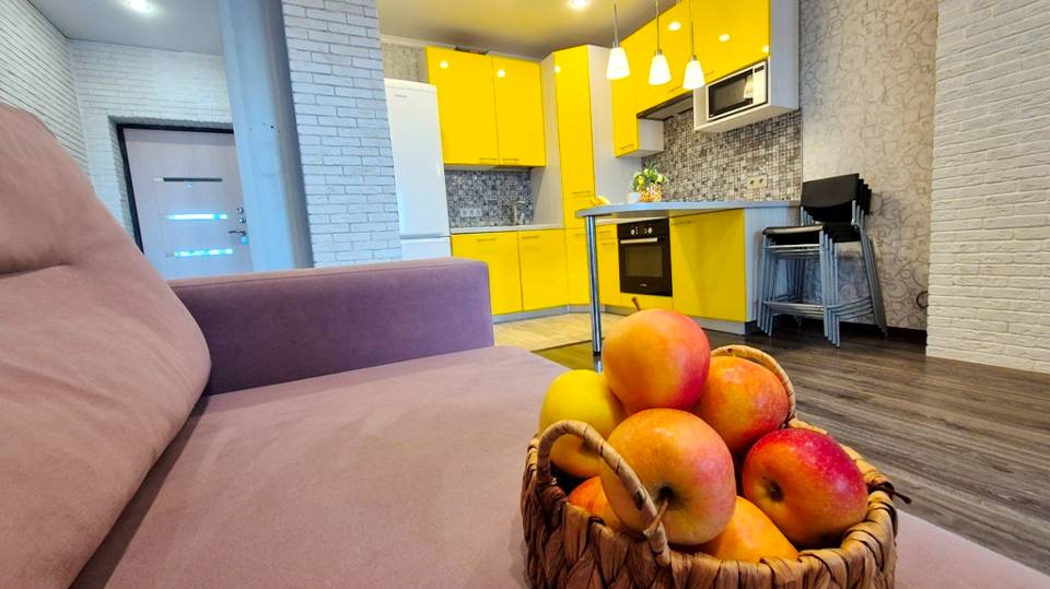 НА ПРОДАЖЕ полнометражная 2-ком. квартира по адресу: г. Омск, ул. Ватутина д. 18