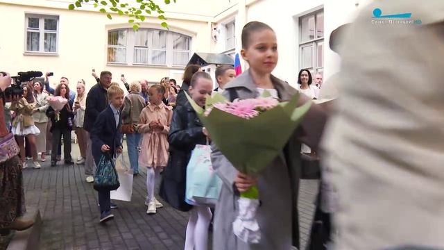 Первое сентября в Академии Русского балета имени А. Я. Вагановой, ТВ СПб