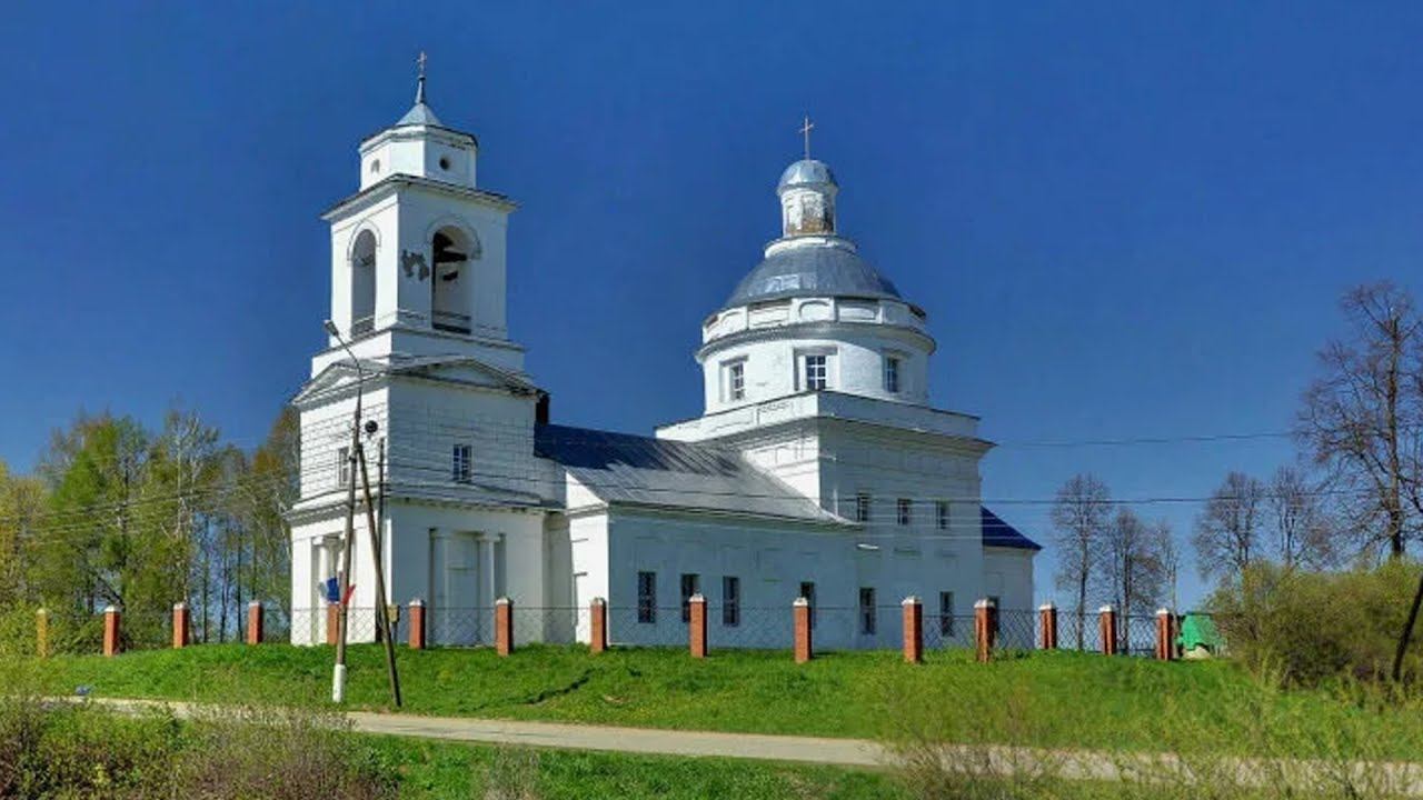 Прогулка по селу и усадьбе Белая Колпь (29.03.14)