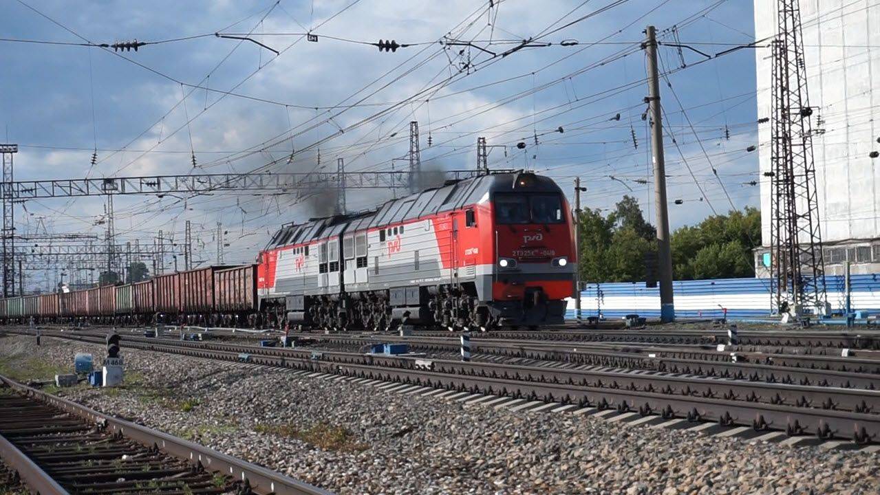 Тепловоз 2ТЭ25КМ-0419. Отправление на Бийск.