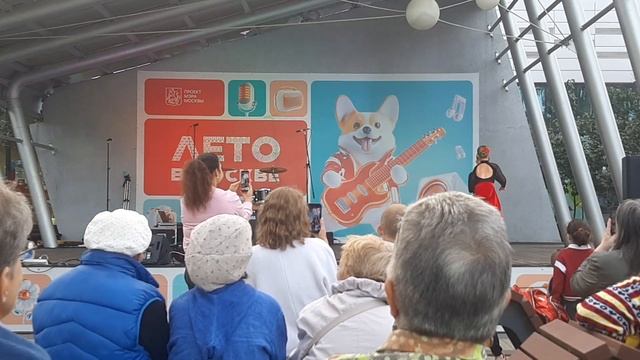 Выступление танцевально-спортивного клуба "Академия"