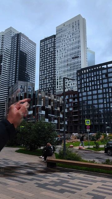 2025 08 26 ПОДНЯТЬСЯ НА НЕБОСКРЁБ 4К (1)