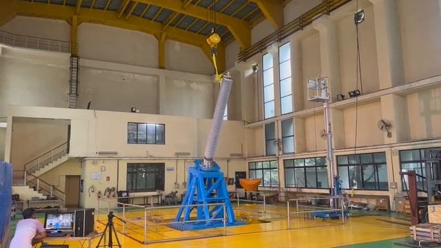 Испытания ввода «Изолятор» 420 кВ с высоким уровнем сейсмического воздействия (2g)