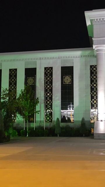 Идеальные дороги в Ашхабаде, запрещенные сьемки в Туркменистане