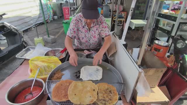 Уличная еда в Чжанцзяцзе