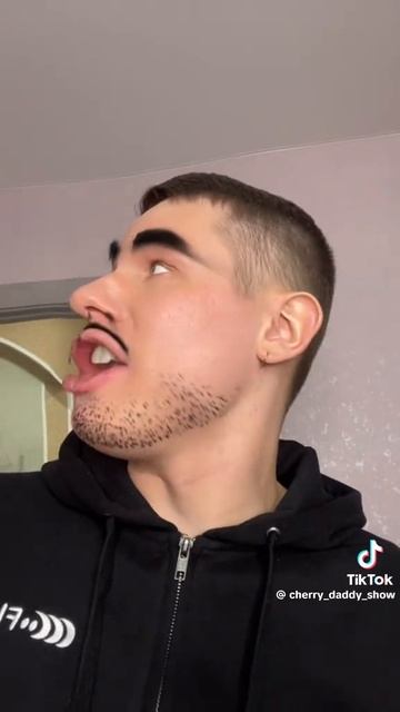 Тик-ток: Cherry_daddy_show