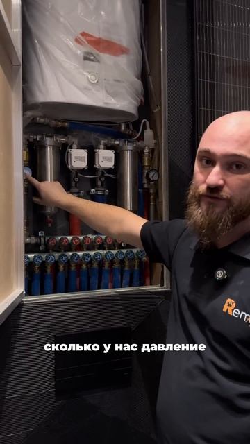 Коллекторный узел в квартире сантехника | ремонт квартир под ключ в спб