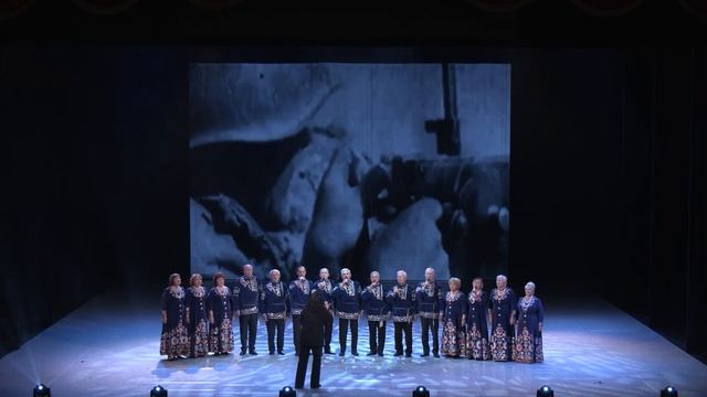 8. Вокальная студия «Ретро» – «Шёл солдат»