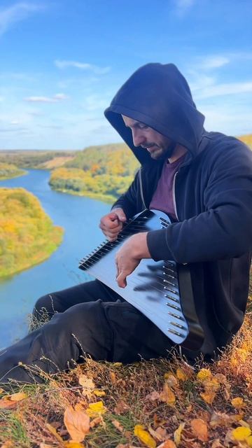 Вальс Амели на гуслях в осеннюю пору! 🍁🎶
#гусли #вальс #вальсамели #красиваямузыка #осень #фолк