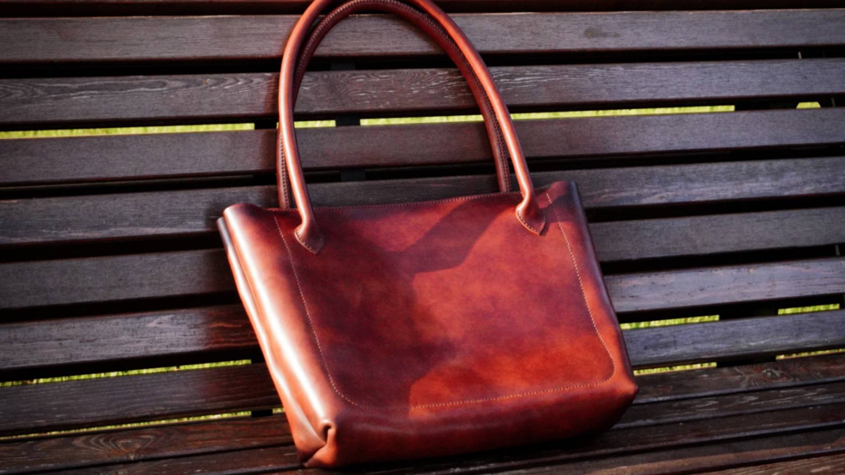 Кожаная сумка своими руками. Работа с кожей.