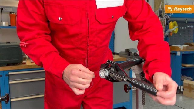 Обзор кабельного ножа для снятия проводящего экрана