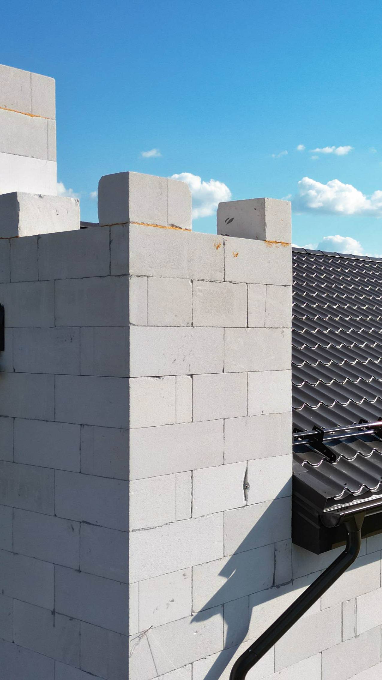 Дом из премиум газобетона IstKult. Энергоэффективность от первого до третьего этажа.