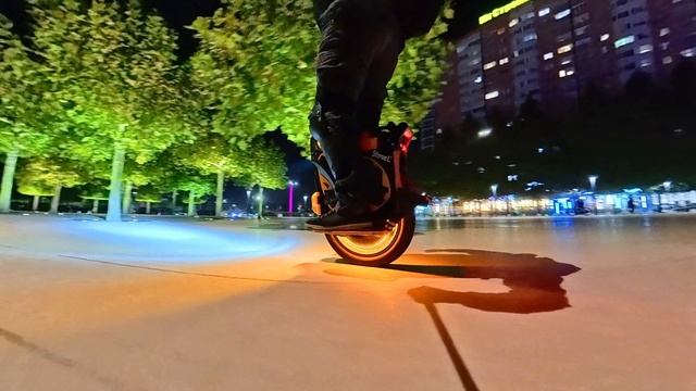 Парк Галицкого он же ОЗОН арена.