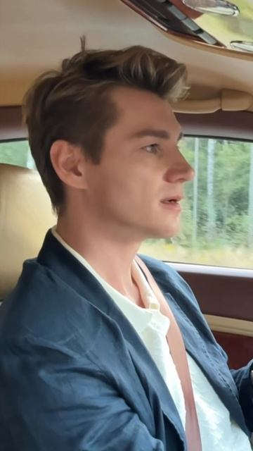 Алексей Воробьев - А какое радио в машине слушаете вы?