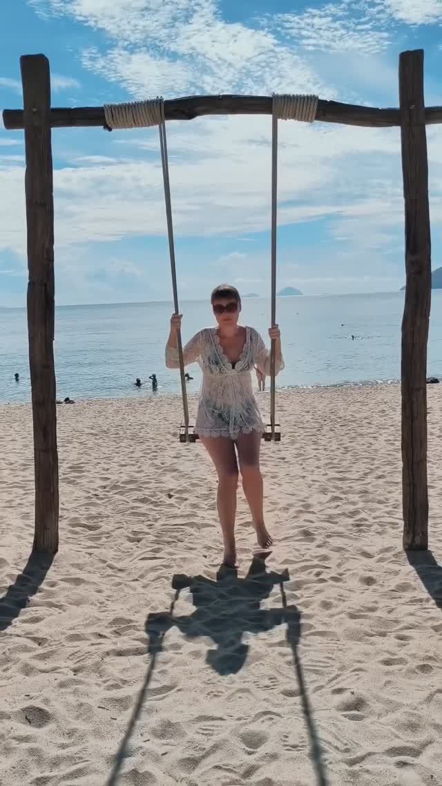 Тайное окно и бассейн