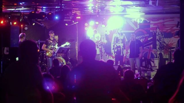 2025-09-13 - Группа «ИППОДРОМ» feat. Михаил Ляйст (на бис) - Всё Идёт По Плану в клубе «Big Ben»