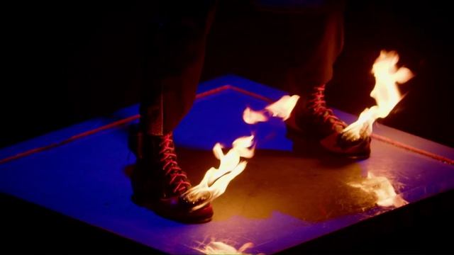 Эффект горения на Сапогах артистов. Москва Большой Московский Цирк ШОУ - ИДОЛ_2025