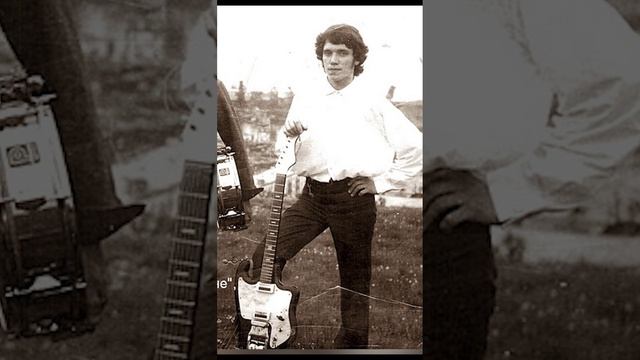 ИГОРЬ ПШЕНИЧНЫХ. Поёт весной гитара. Май 2025. Владивосток.