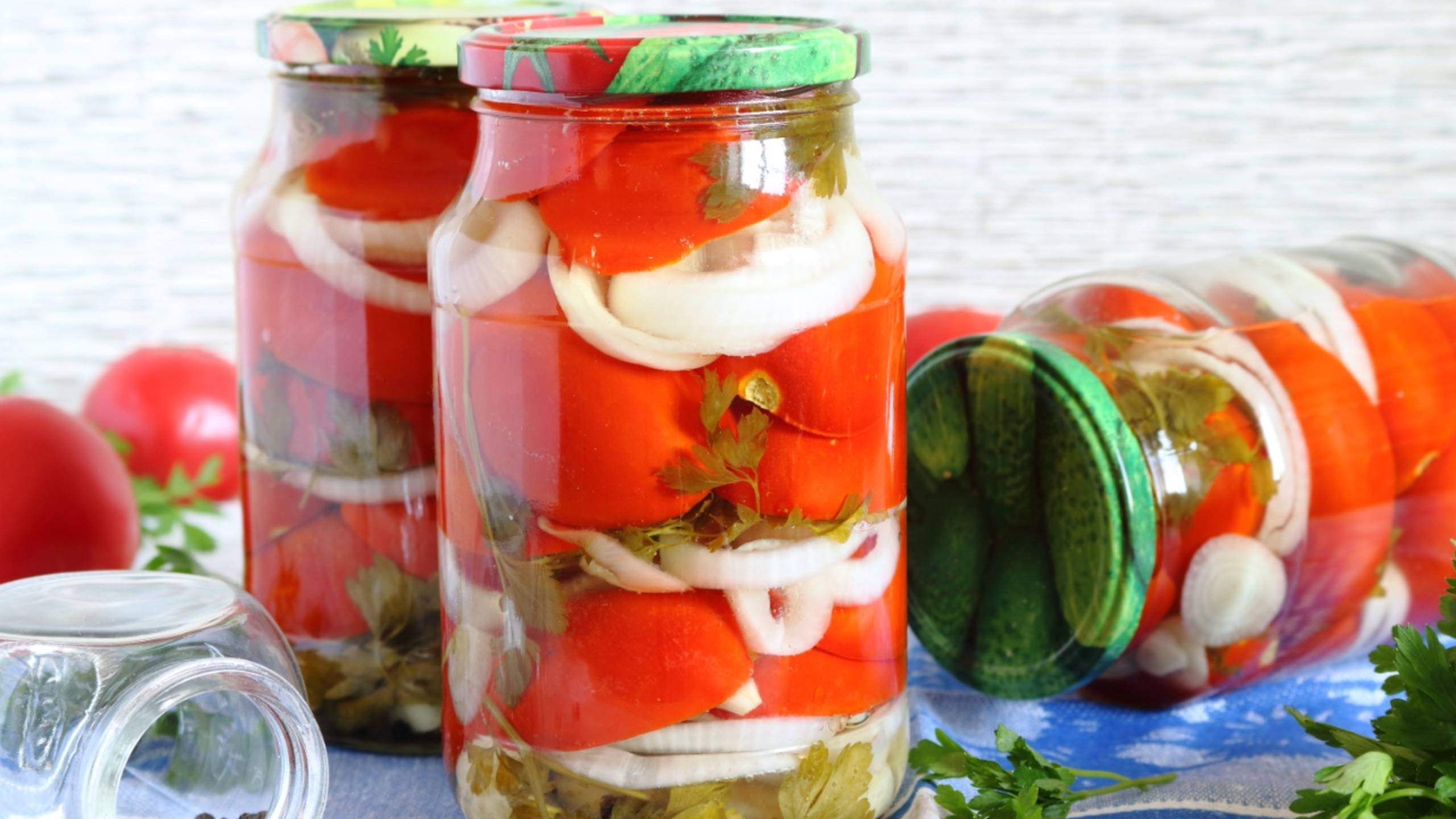 🍅 Заготовка, от которой зимой все ахнут: солёные помидоры «Пальчики оближешь»!