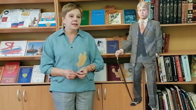 Стихотворение С. Есенина «Снова выплыли годы из мрака…». Читает С.В. Никитина