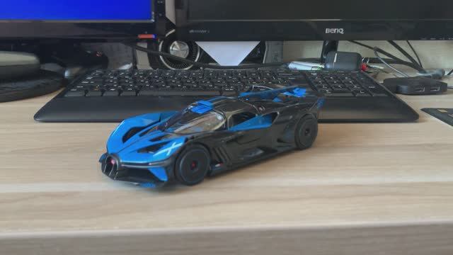 Обзор модели Bugatti Bolide в масштабе 1/24 от Maisto
