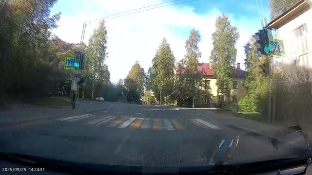 Мы вас просим убедительно ©20250925