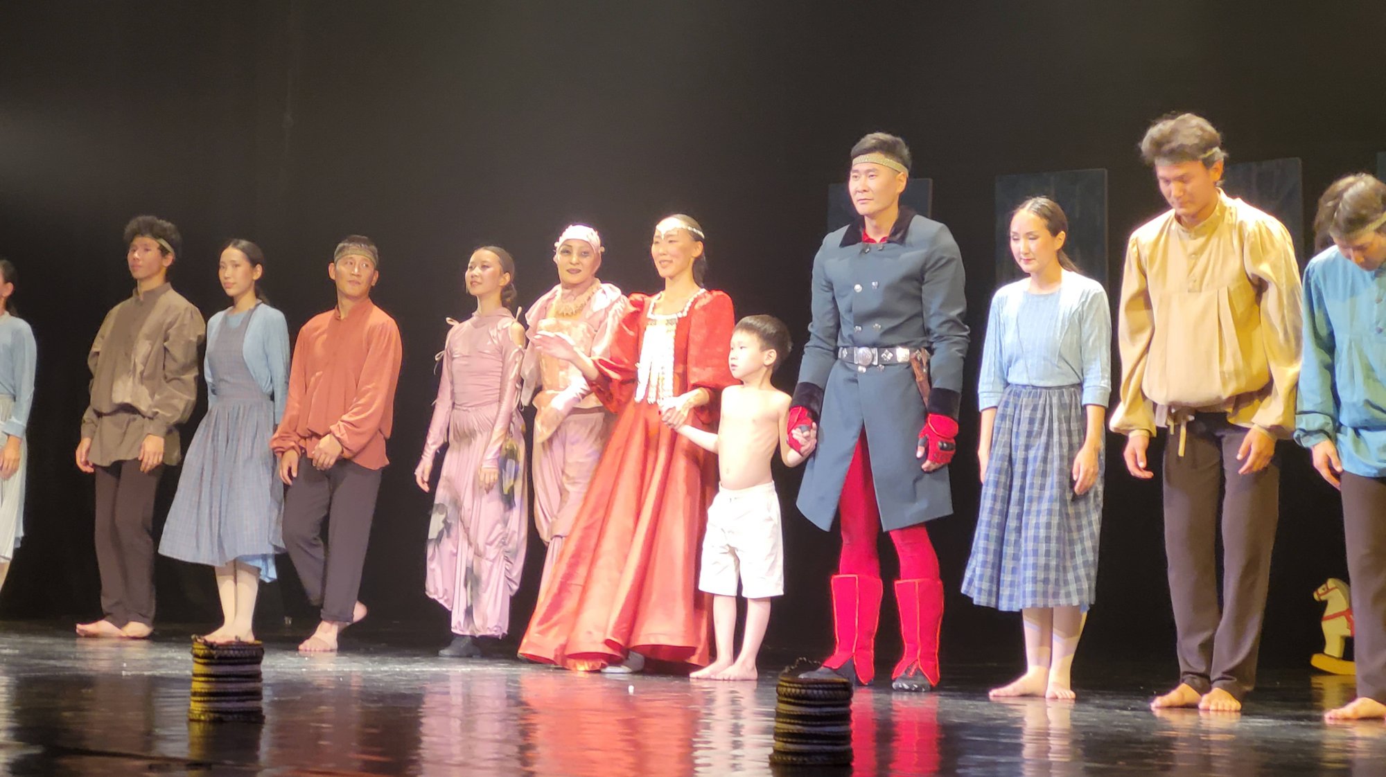 Выход на поклон: премьера сезона от Театра танца Якутии - режиссёр Сергей Потапов