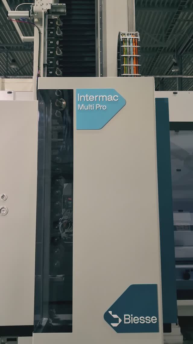 INTERMAC MULTI PRO M V0X V28 — первый в России вертикальный о/ц нового поколения от компании Biesse