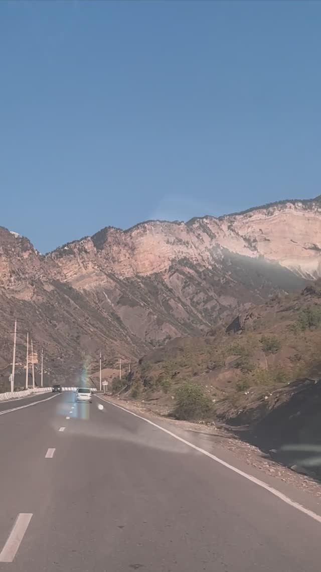 ✨Жизнь — это наша дорога, полная удивительных моментов и открытий! 🏔️