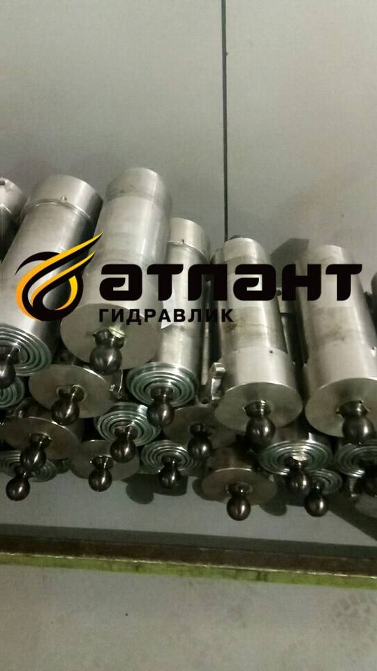 Гидроцилиндр подъема кузова тракторного прицепа Цилиндр 1ПТС9