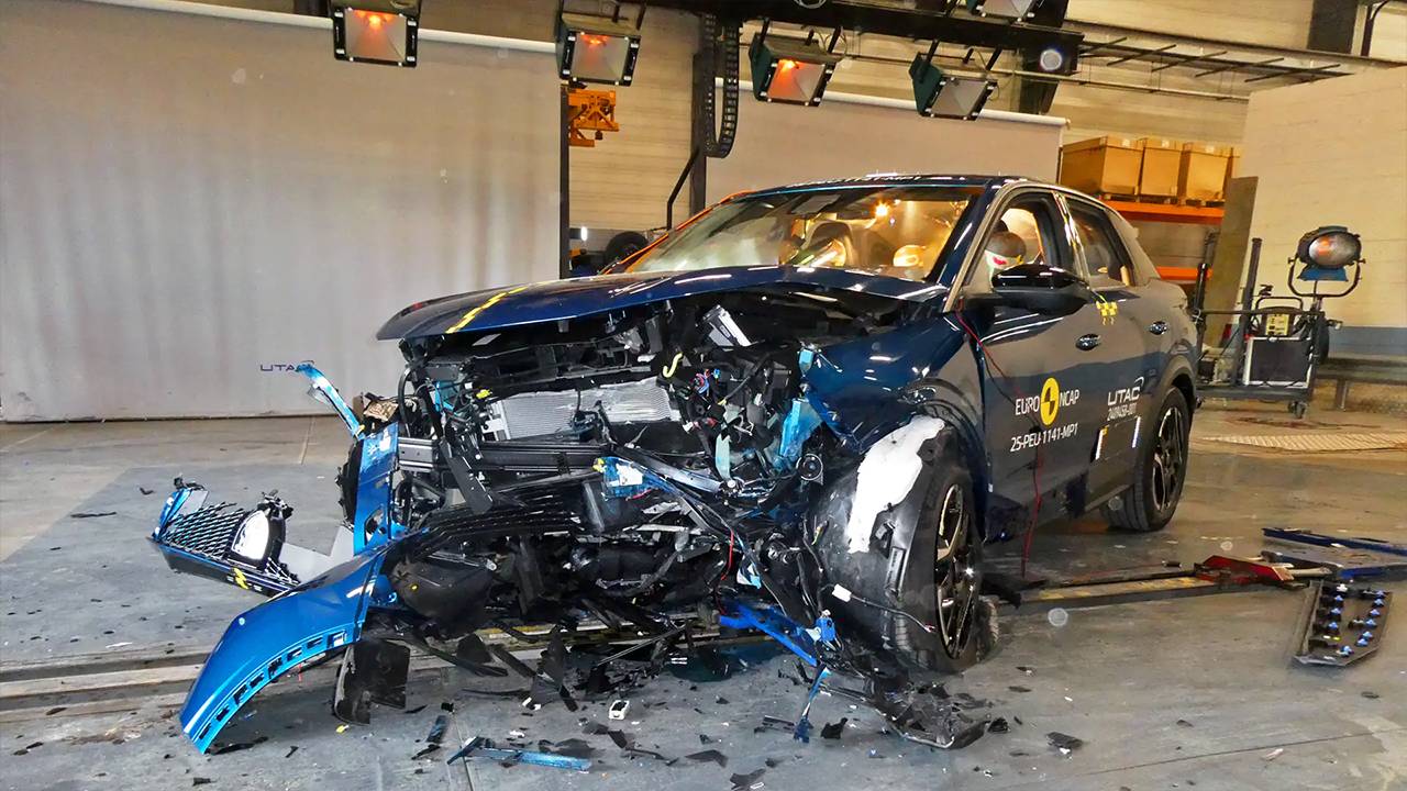 Краш-тест нового Citroen C5 Aircross 2025 года от Euro NCAP на CarMaps.Ru