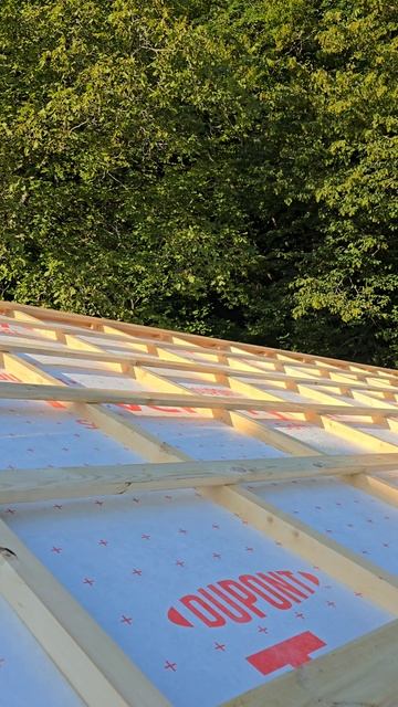 12 й день сборки каркасного дома в Сочи. Компания "Эксо Лес" www.ecsoles.ru