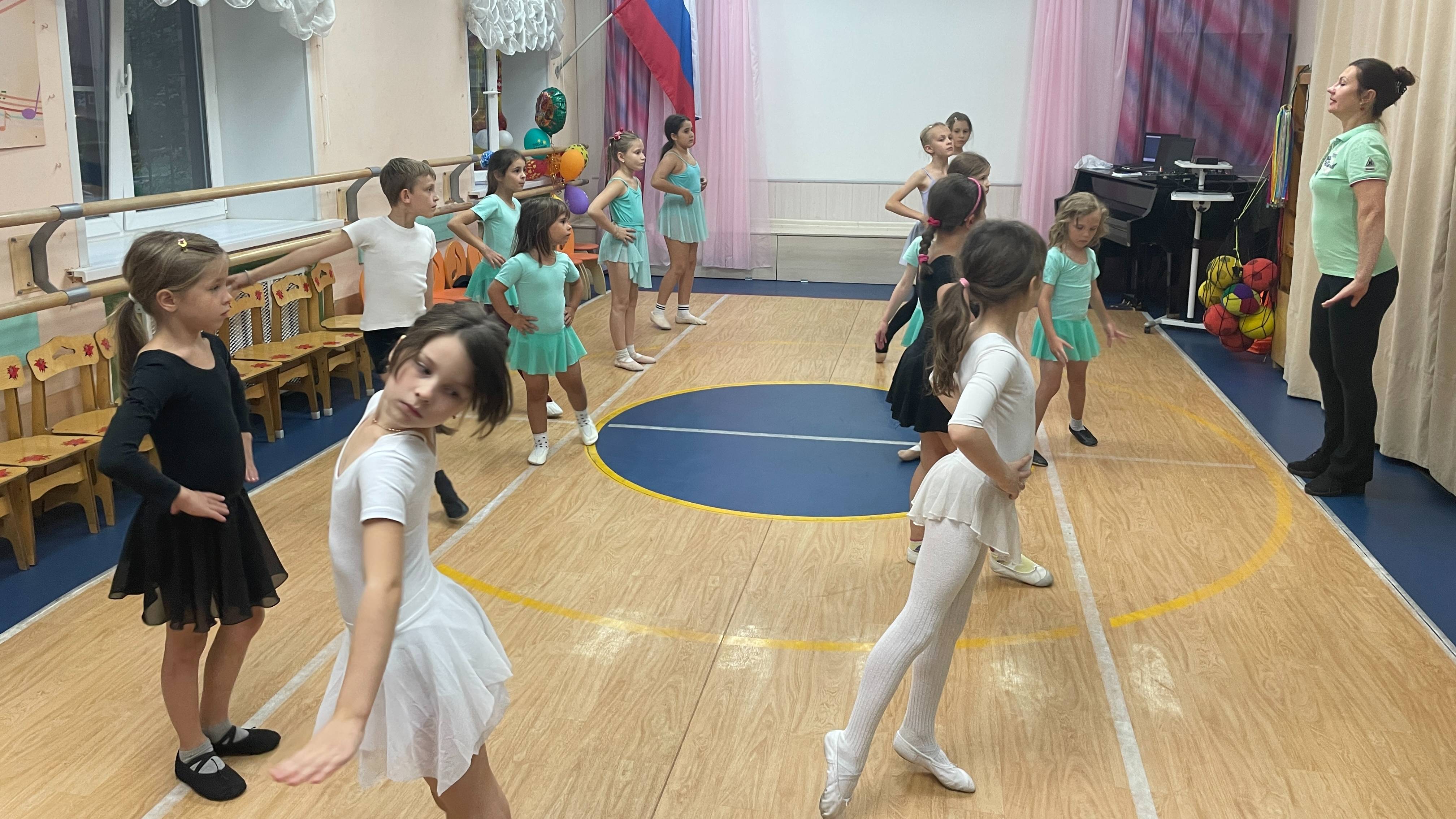 Мастер-класс по Народному танцу в рамках танцевального марафона "Танец как искусство жизни"