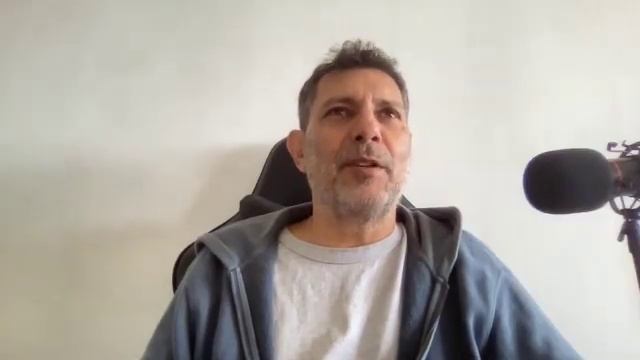 25-09-2025 Español - English - Russian