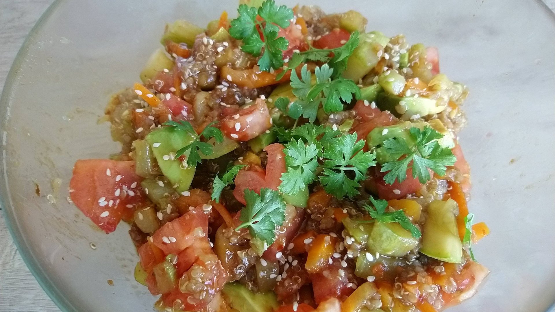 Простой, но очень сытный и полезный салат для диабетика.