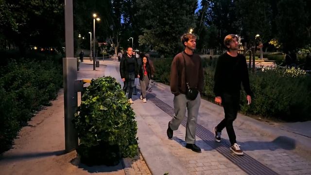 Epic Scares and Crazy Reactions from People in Madrid ! Bushman Prank