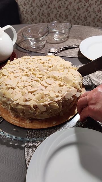 Торт на Днюху 🎂