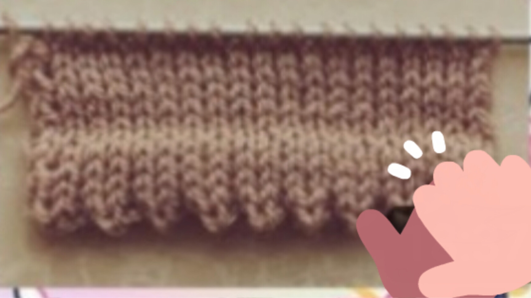 Полая планка , пояс ,  спицами. Зубчатый край.