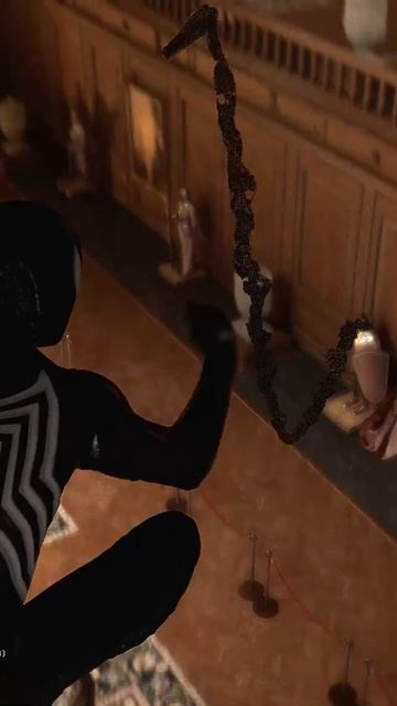 ЧЕЛОВЕК-ПАУК КОРМИТ ТИГРА ДИМУ в MARVELS SPIDER-MAN 2! 🐅 #shorts #spiderman #venom